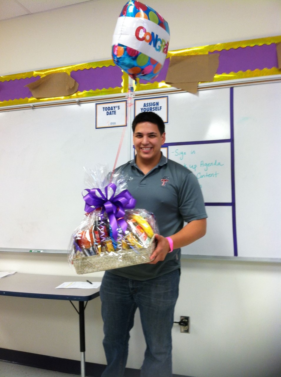 Student Feature: Gary De Leon – Former Coach, Future Physician ...